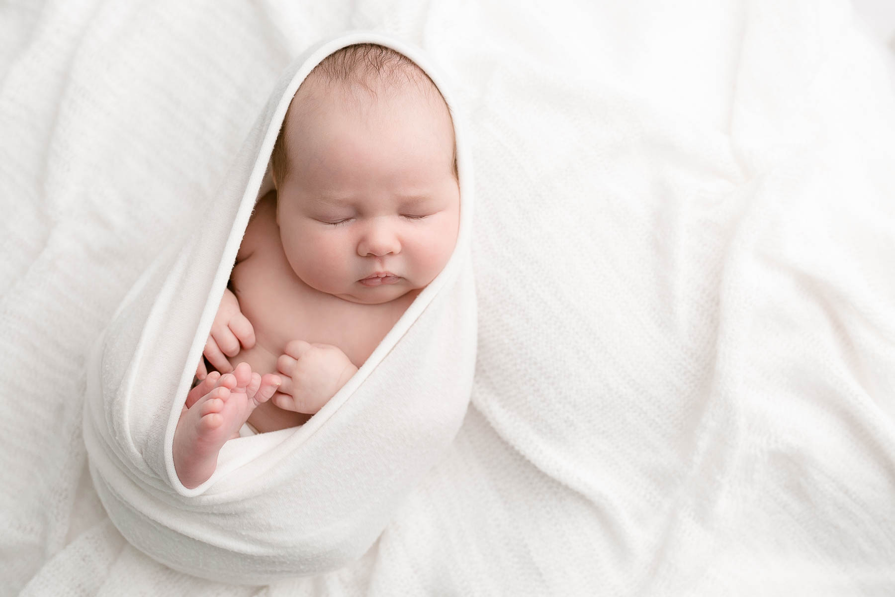 12 Essential Must-Have Postpartum Items